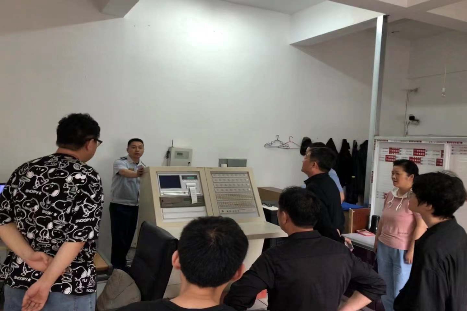 拱墅大队深入老旧小区提升改造检查指导工作